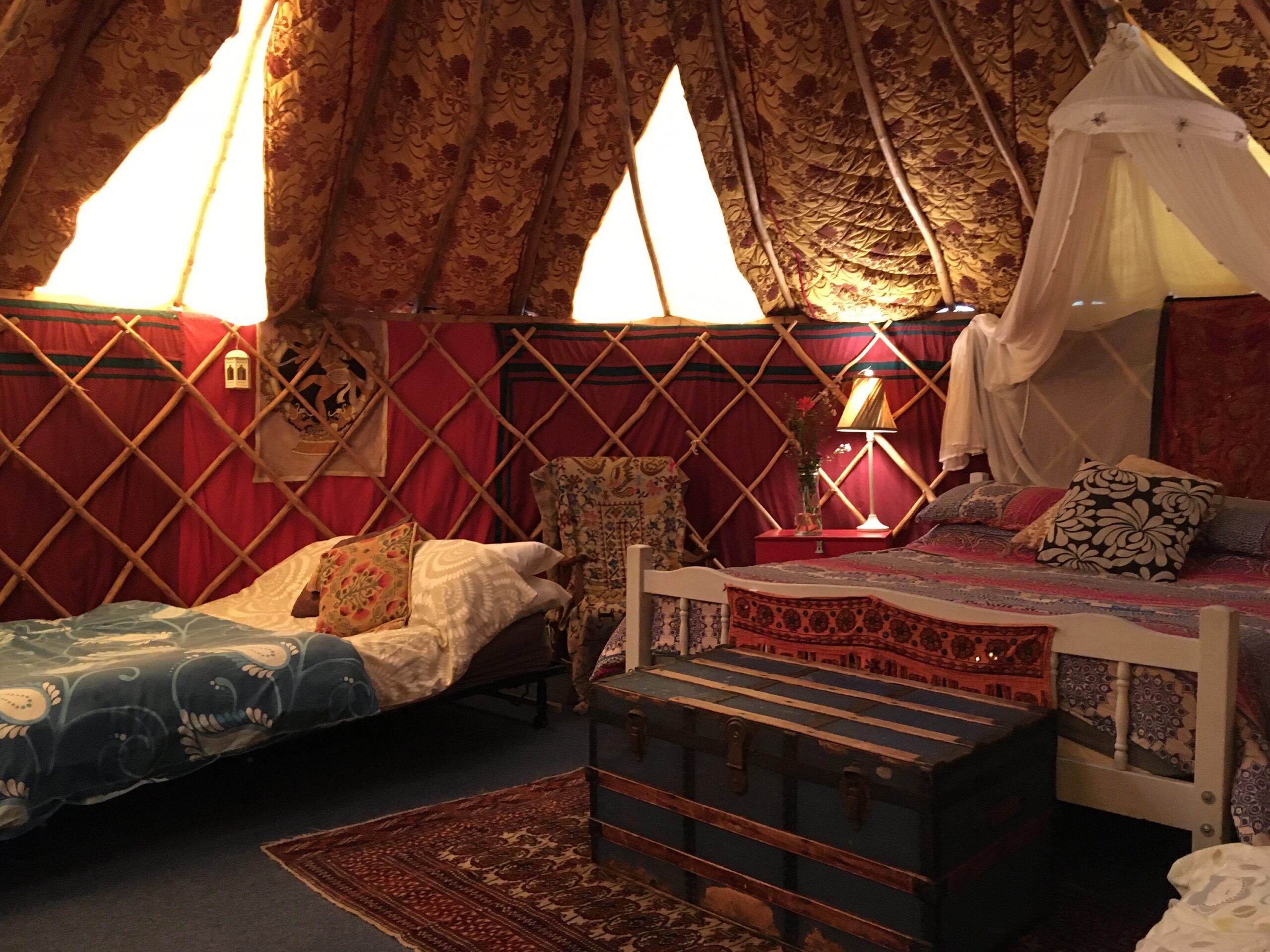 Sunset Yurt - Inch Hideaway